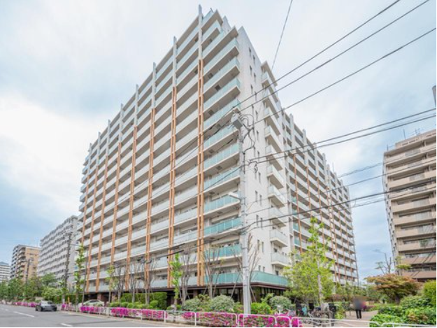 K Series Brillia Tatsumi Canal Terrace